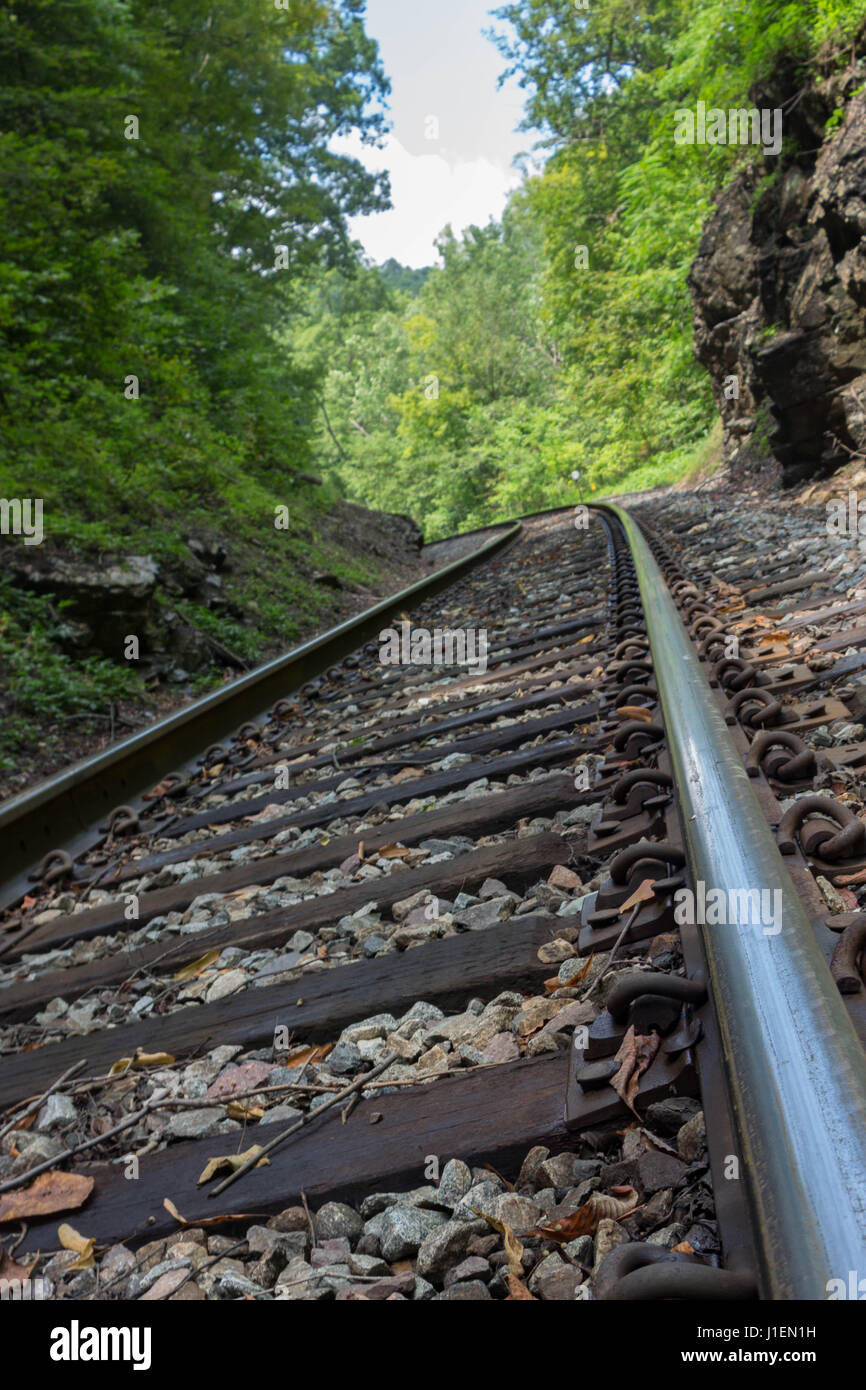 Curved rail tracks hi-res stock photography and images - Alamy