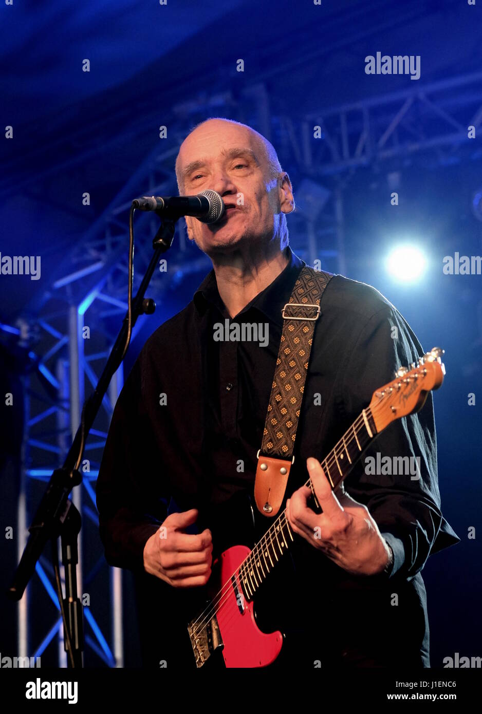 Wilko johnson hi-res stock photography and images - Alamy