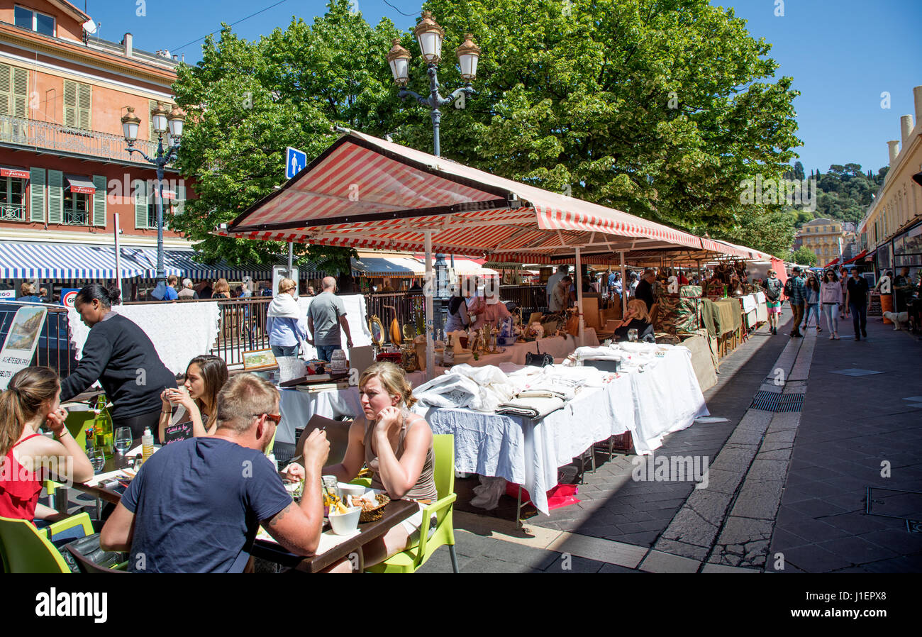 Brocante france hi-res stock photography and images - Alamy