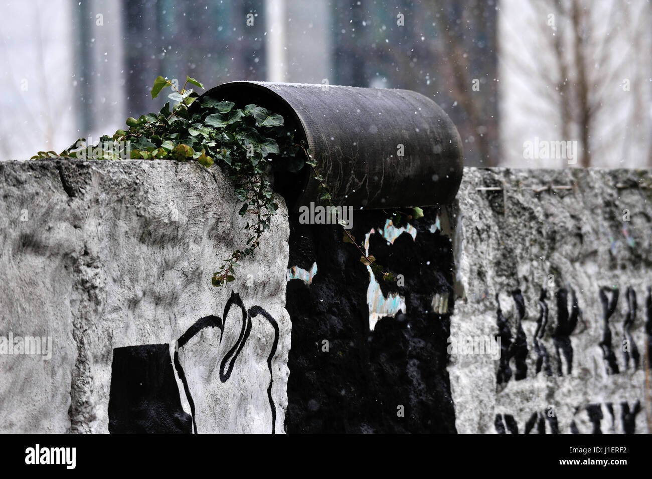 Berlin, berlin wall, cold war, stasi, former division Stock Photo - Alamy