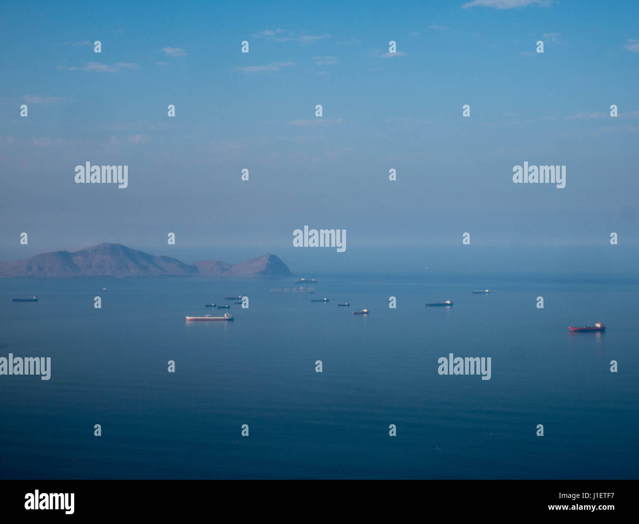 Port of callao lima peru container hi-res stock photography and images ...