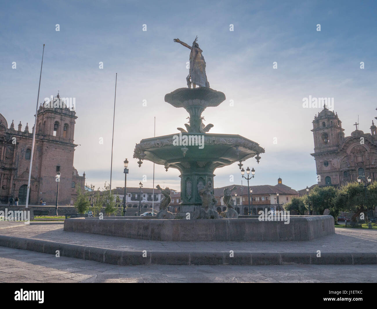 Manco Capac water fountain golden statue in Cusco, Peru Stock Photo - Alamy