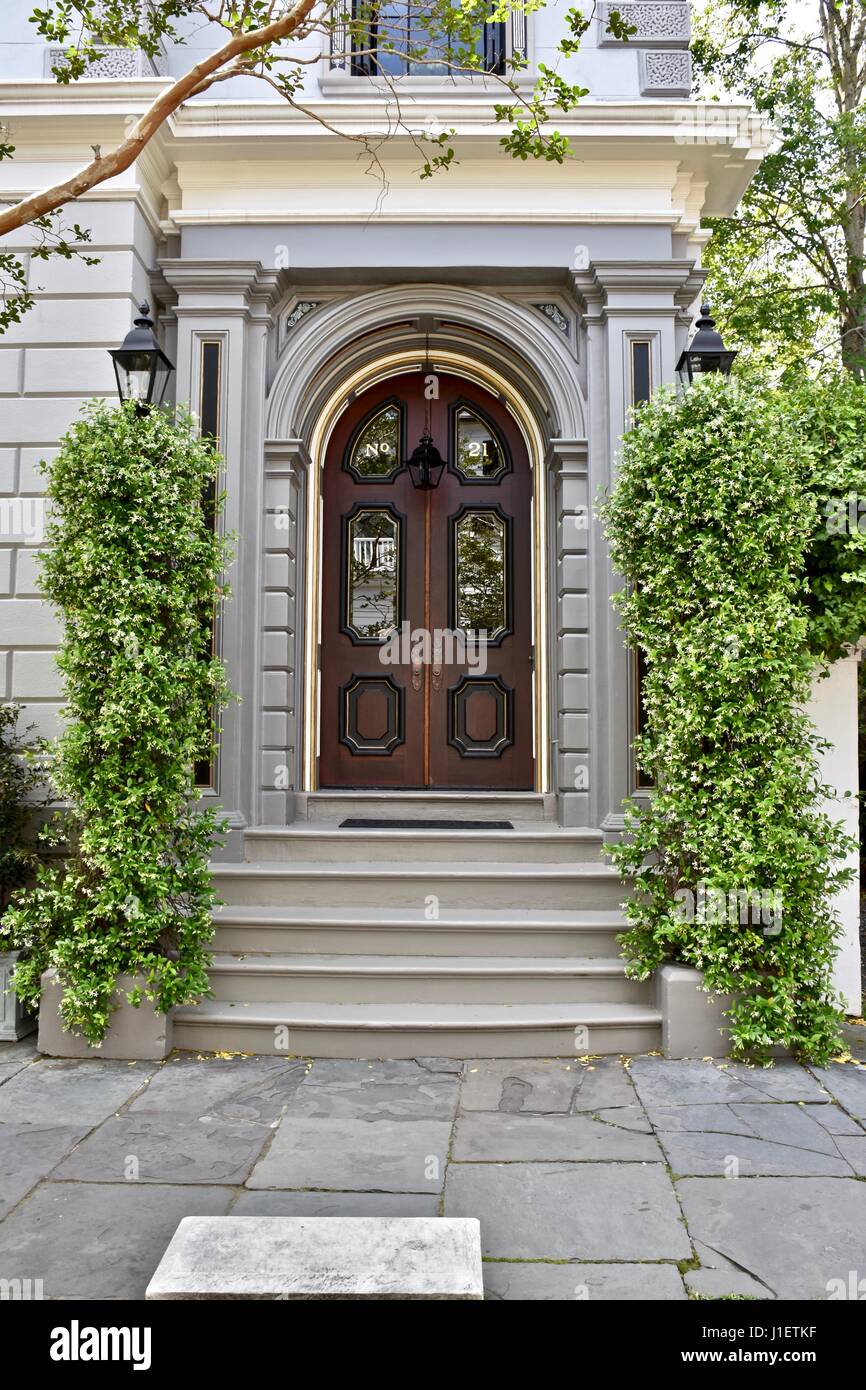 Grand colonial architecture hi-res stock photography and images - Alamy