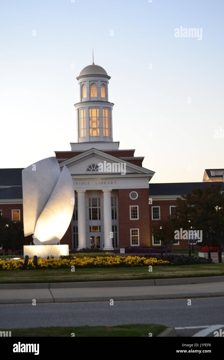 Trible Library at Christopher Newport University Stock Photo - Alamy
