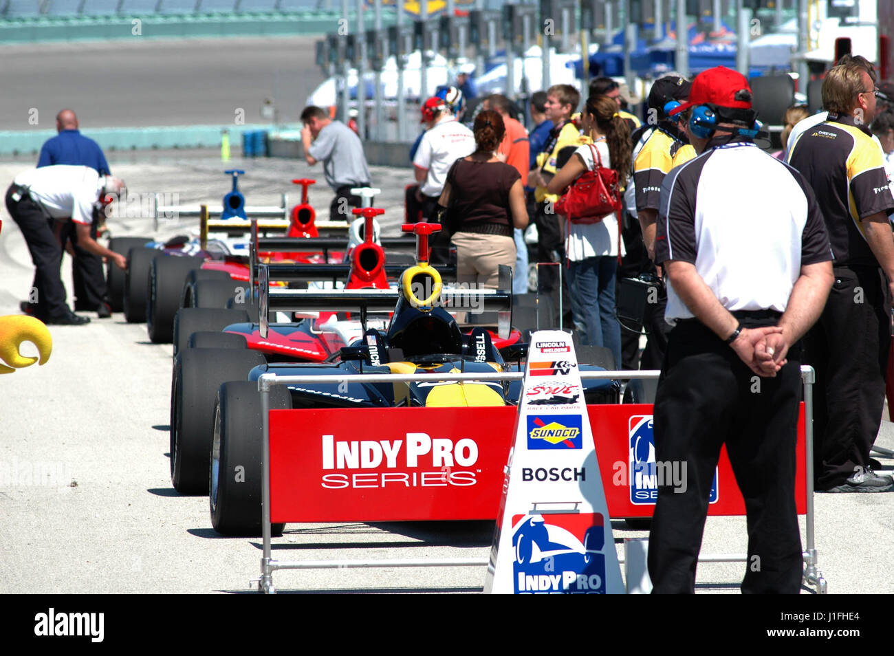 Indy racing Miami Homestead Speedway USA crew on pit lane Stock Photo ...