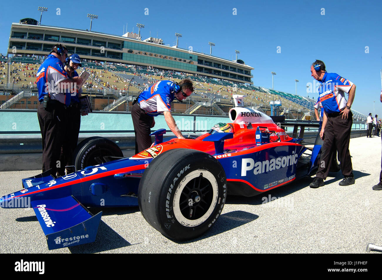 Indy racing Miami Homestead Speedway USA crew on pit lane Stock Photo ...