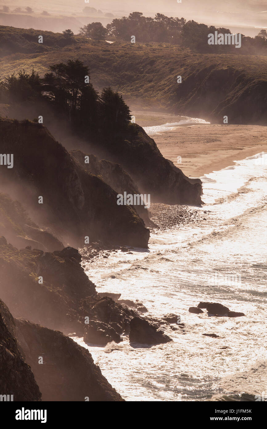Ragged Point at bottom of Big Sur Coast, California Stock Photo - Alamy