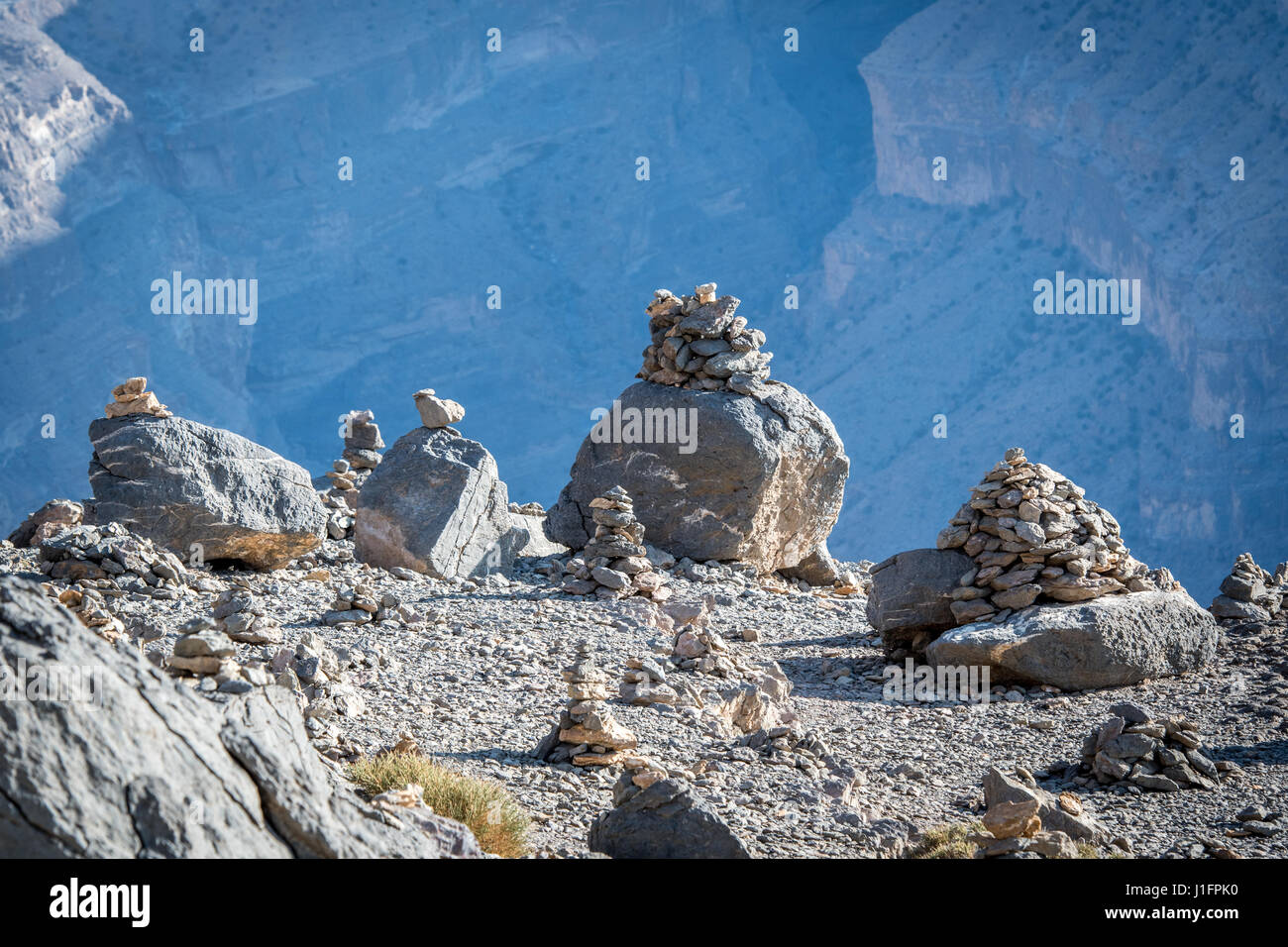 Middle stack mountain hi-res stock photography and images - Alamy
