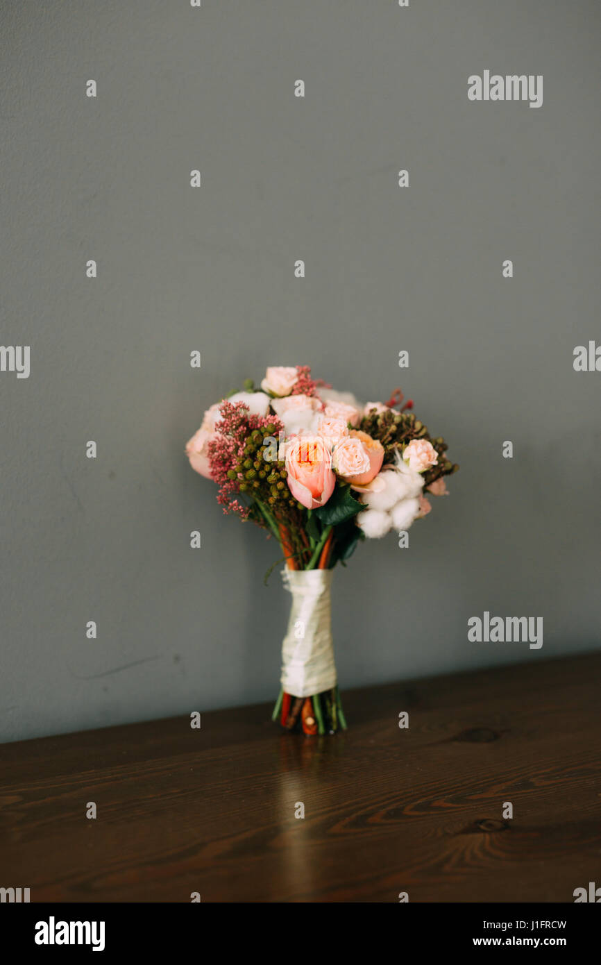 Wedding bouquet on a table Stock Photo - Alamy
