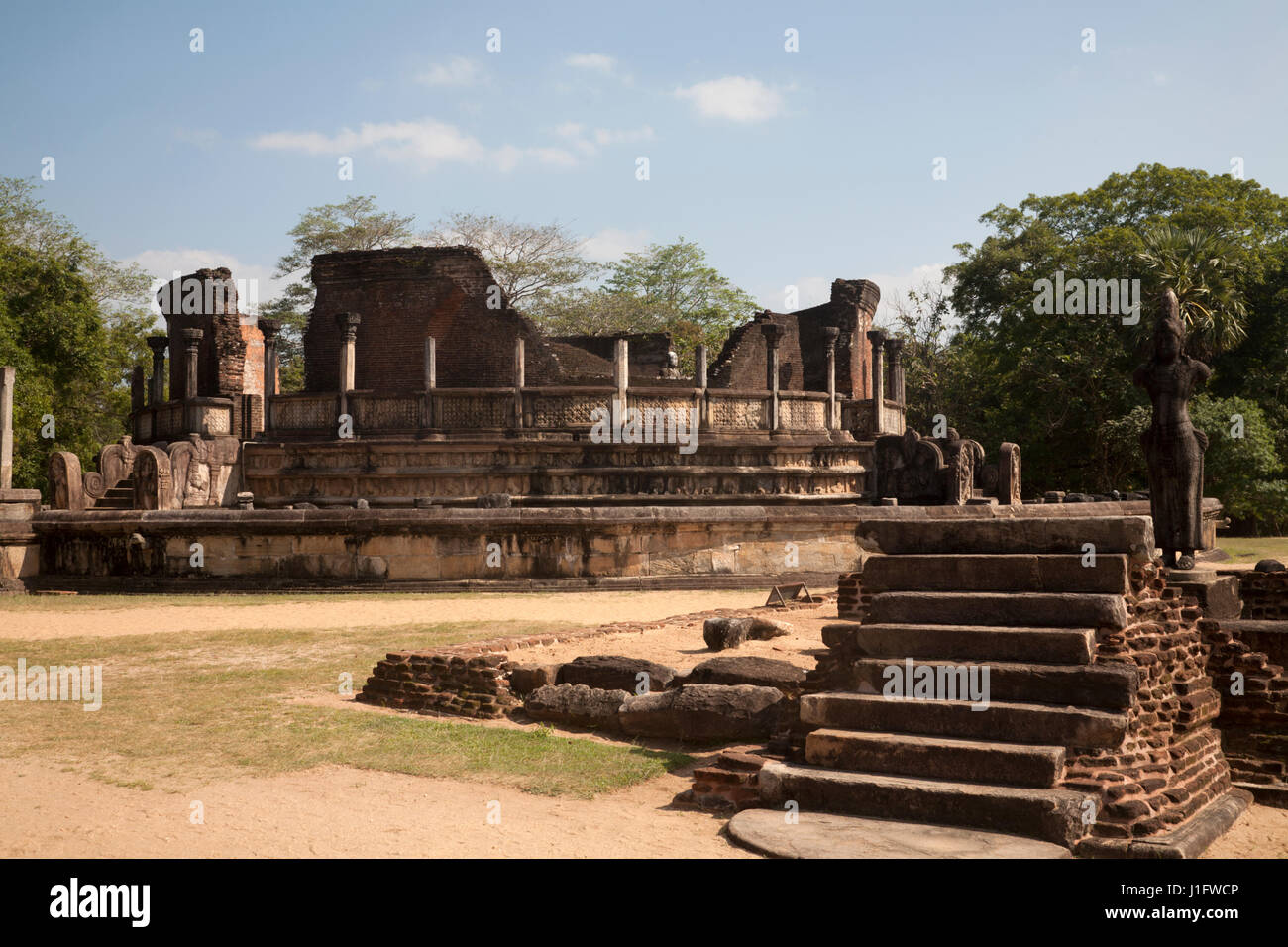 vatadage polonnaruwa north central province sri lanka Stock Photo - Alamy