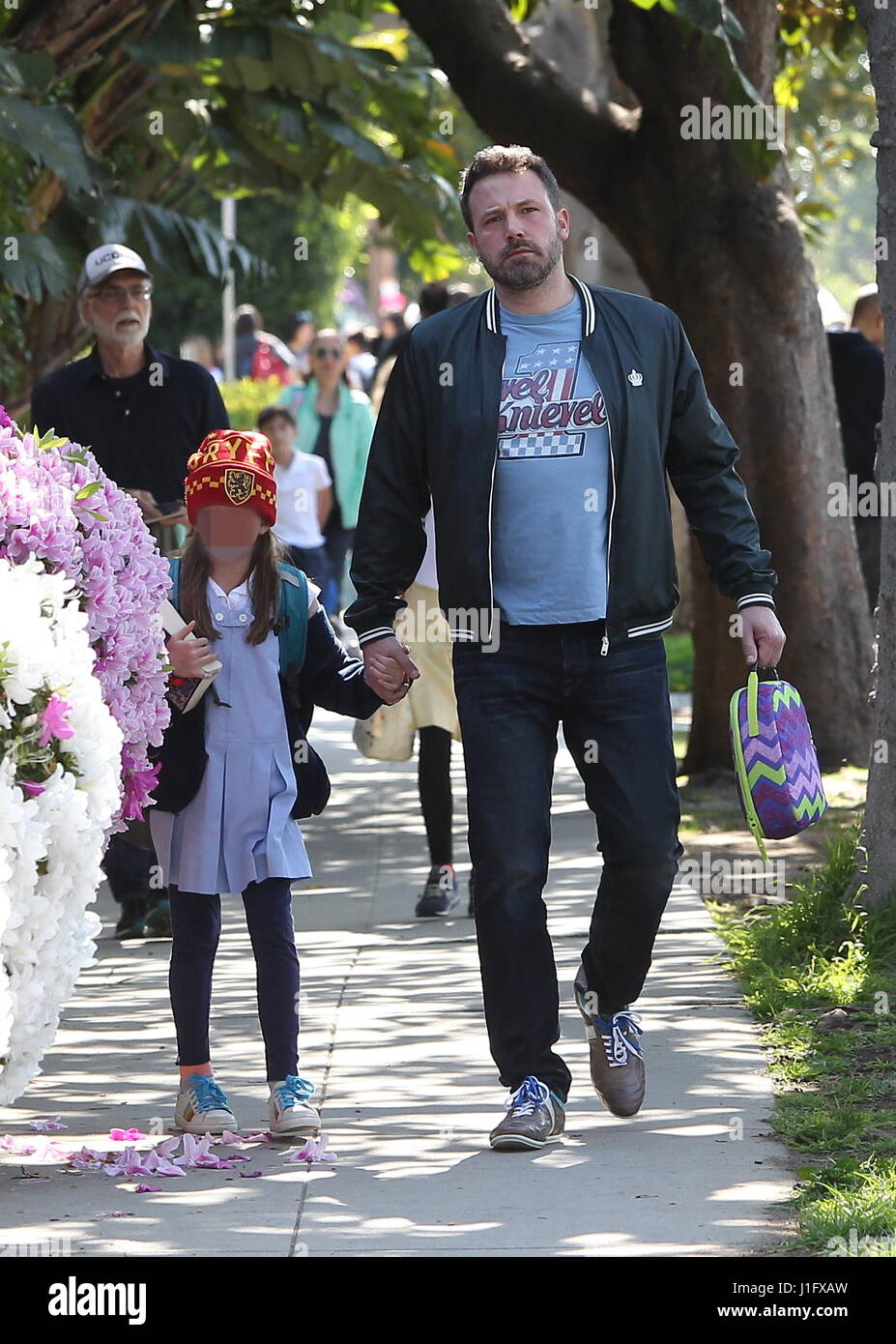 Ben Affleck picks his daughter, Seraphina up from school Featuring: Ben ...