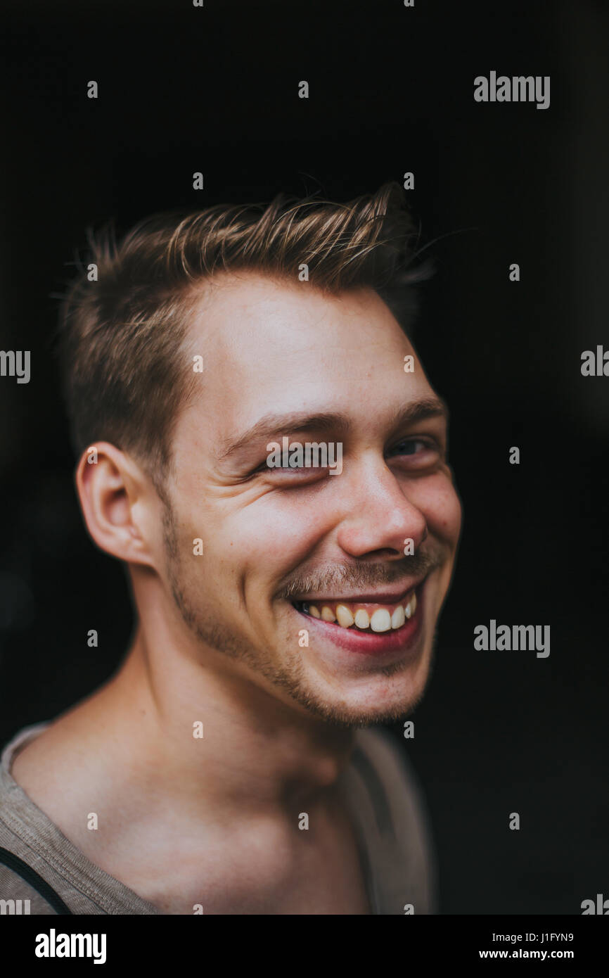 Man smiling outside hi-res stock photography and images - Alamy