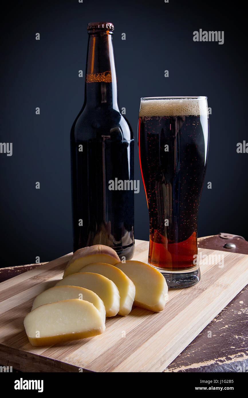 Dark brown beer bottle hi-res stock photography and images - Alamy