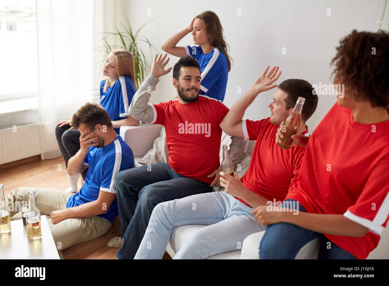 Football fans gesture hi-res stock photography and images - Alamy