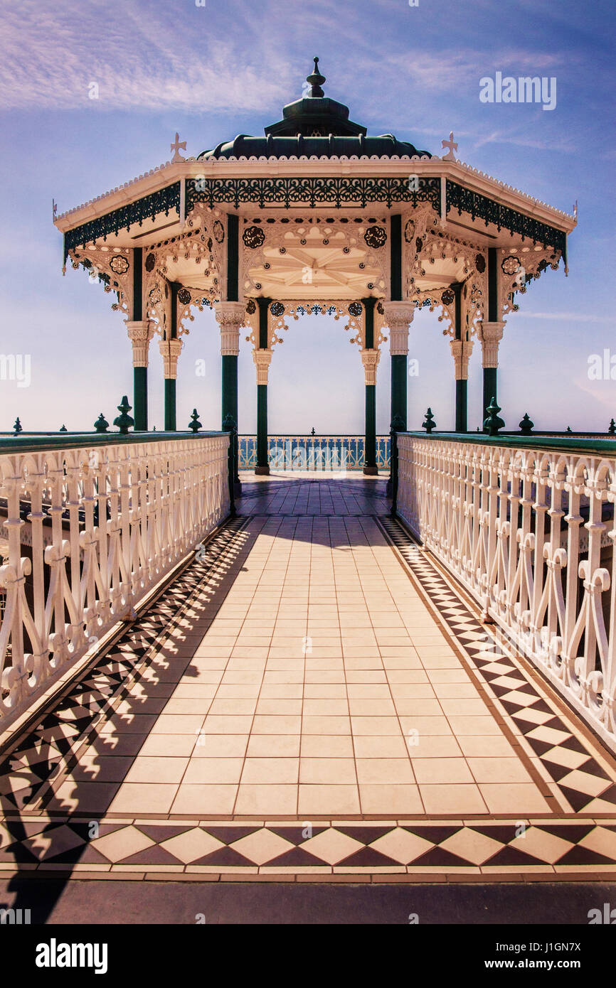 Victorian bandstand on Brighton promenade Stock Photo - Alamy