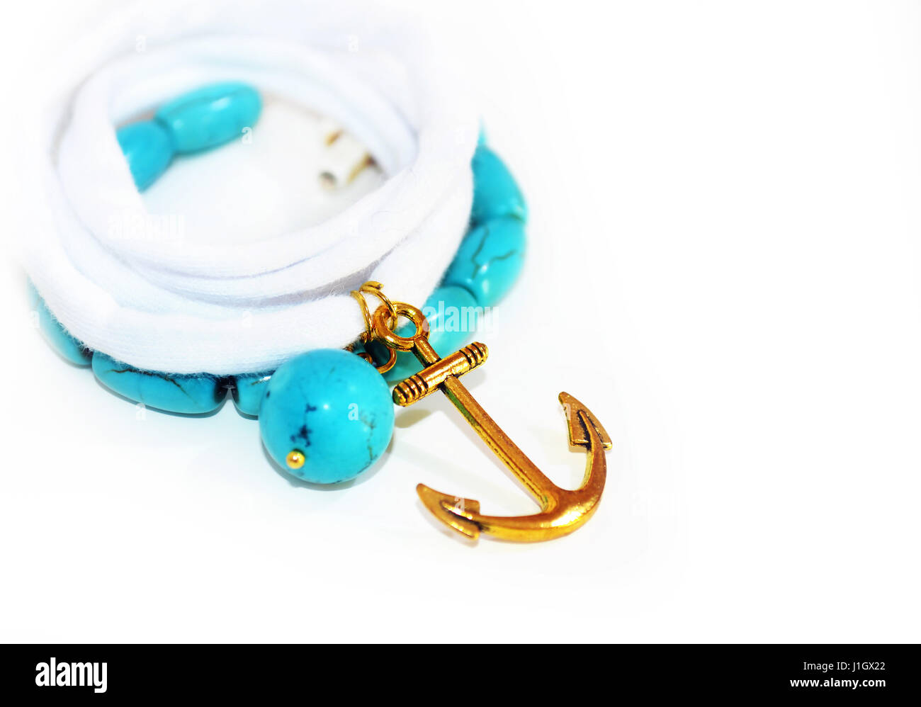 Gold anchor jewelry hi-res stock photography and images - Alamy