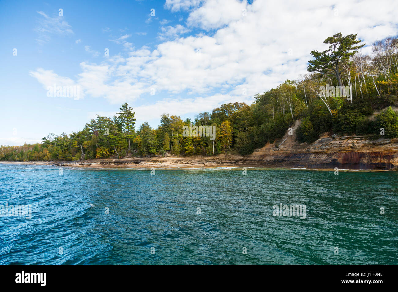 Pictured rocks national shoreline hi-res stock photography and images ...