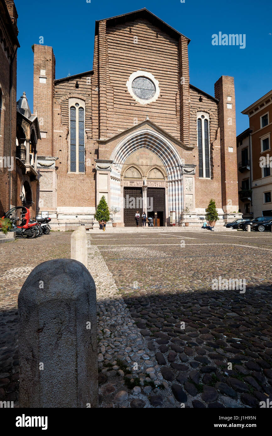 Peter of verona hi-res stock photography and images - Alamy