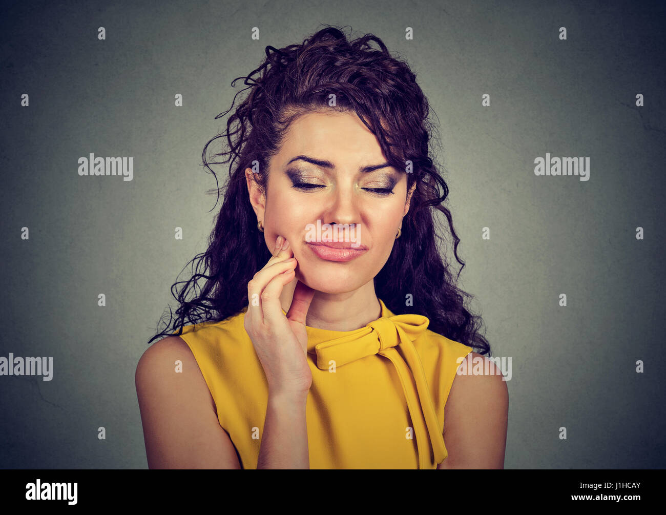 Tooth abscess treatment hi-res stock photography and images - Alamy