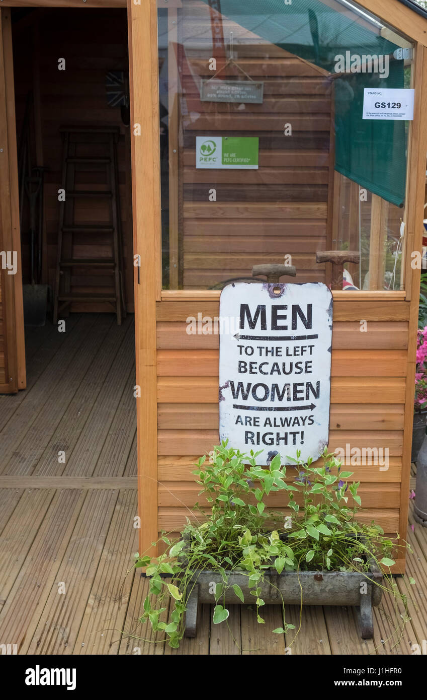 Humourous show not cinema hi-res stock photography and images - Alamy