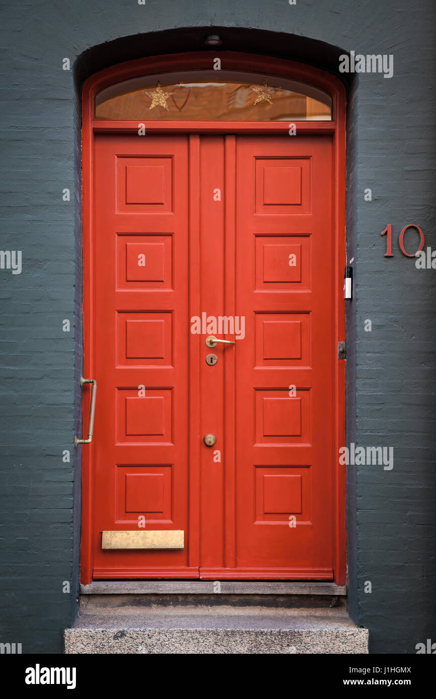 Real door painted hi-res stock photography and images - Alamy