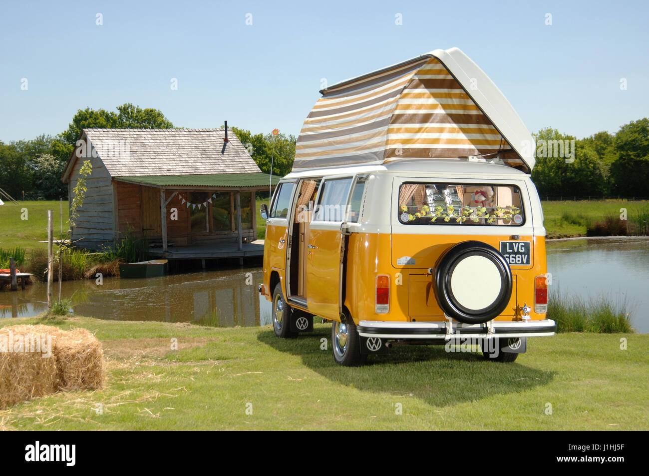 1979 Bay WIndow VW Volkswagen camper van, type 2 micro bus Stock Photo ...
