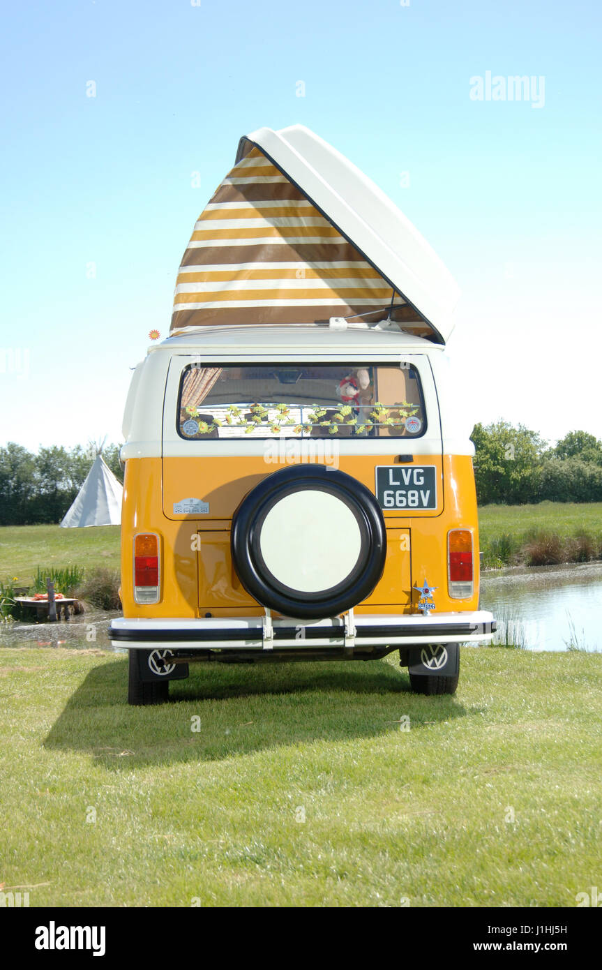 1979 Bay WIndow VW Volkswagen camper van, type 2 micro bus Stock Photo ...