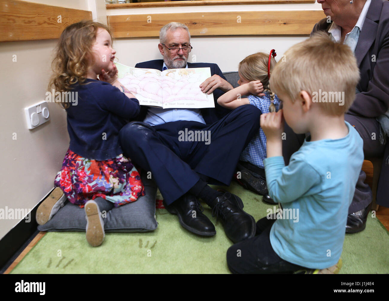 Labour leader Jeremy Corbyn reads with children as he visits Brentry ...