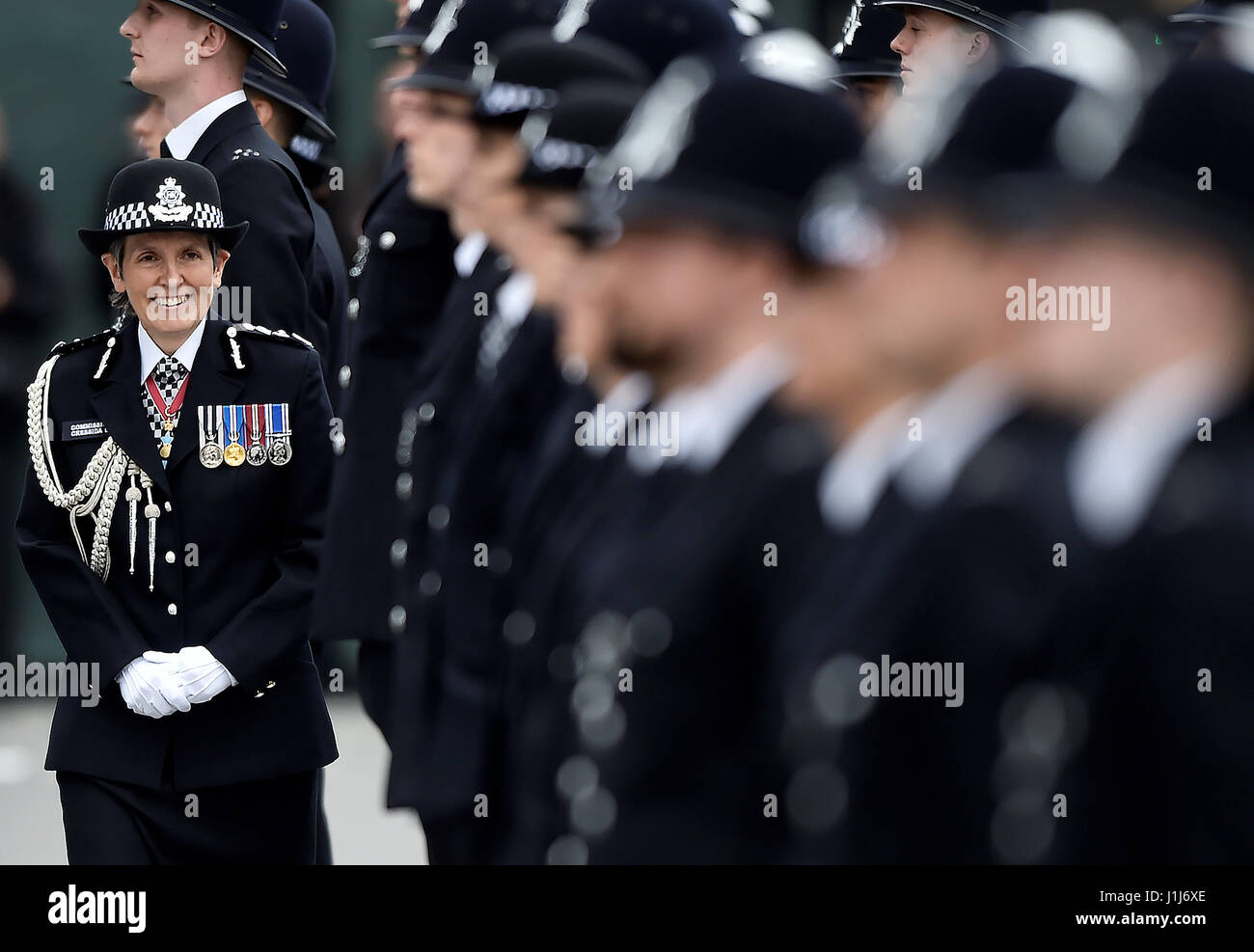 Commissioner of the Metropolitan Police Cressida Dick inspects new ...
