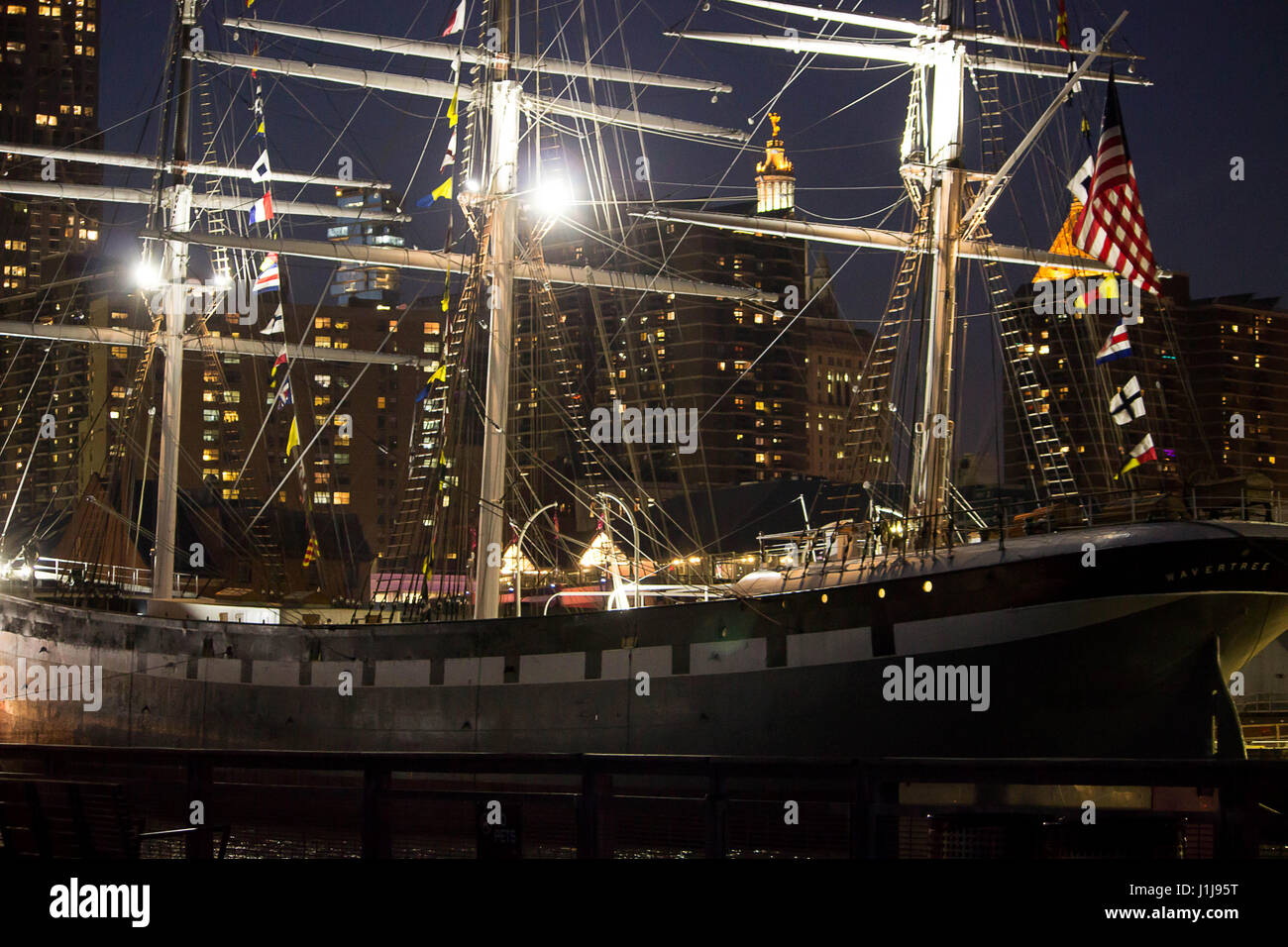 Historic naval vessels hi-res stock photography and images - Alamy
