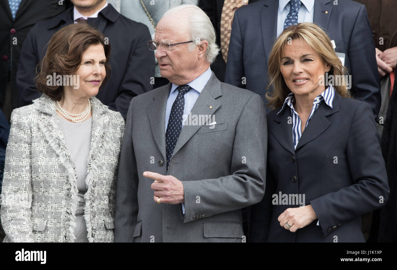Berlin, Germany. 21st Apr, 2017. The Swedish Royal couple Carl XVI ...
