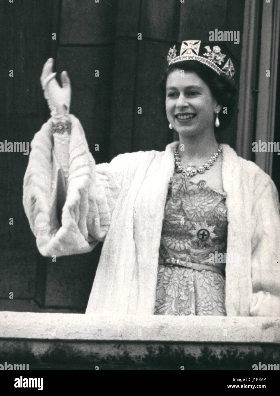 File Photo. 21st Apr, 2017. Britain's QUEEN ELIZABETH, the world's ...