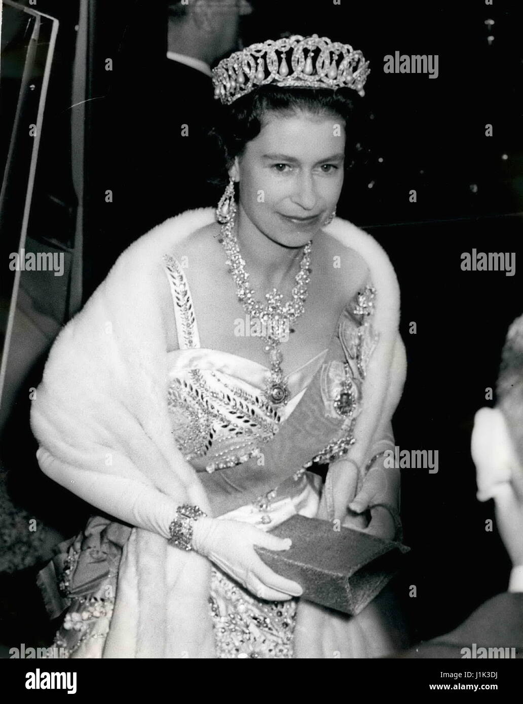 File Photo. 21st Apr, 2017. Britain's QUEEN ELIZABETH, the world's ...