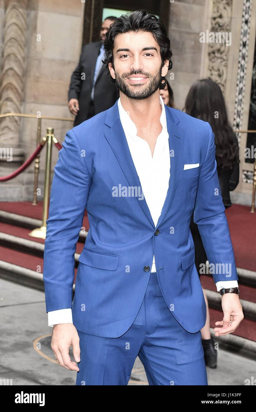 New York, NY, USA. 21st Apr, 2017. Justin Baldoni at arrivals for ...
