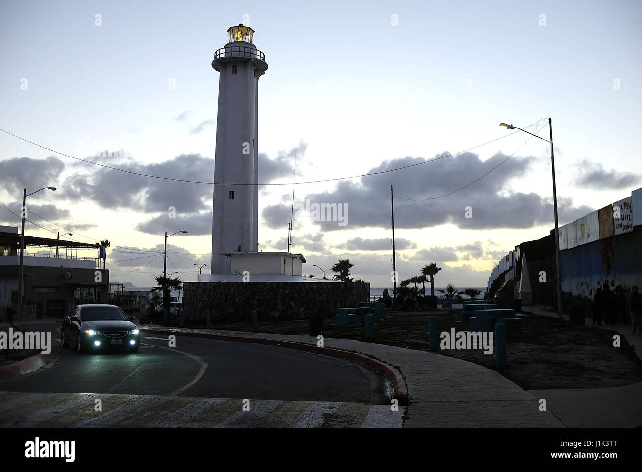 Tijuana, Baja Norte, Mexico. 22nd Feb, 2017. The lighthouse on the US ...