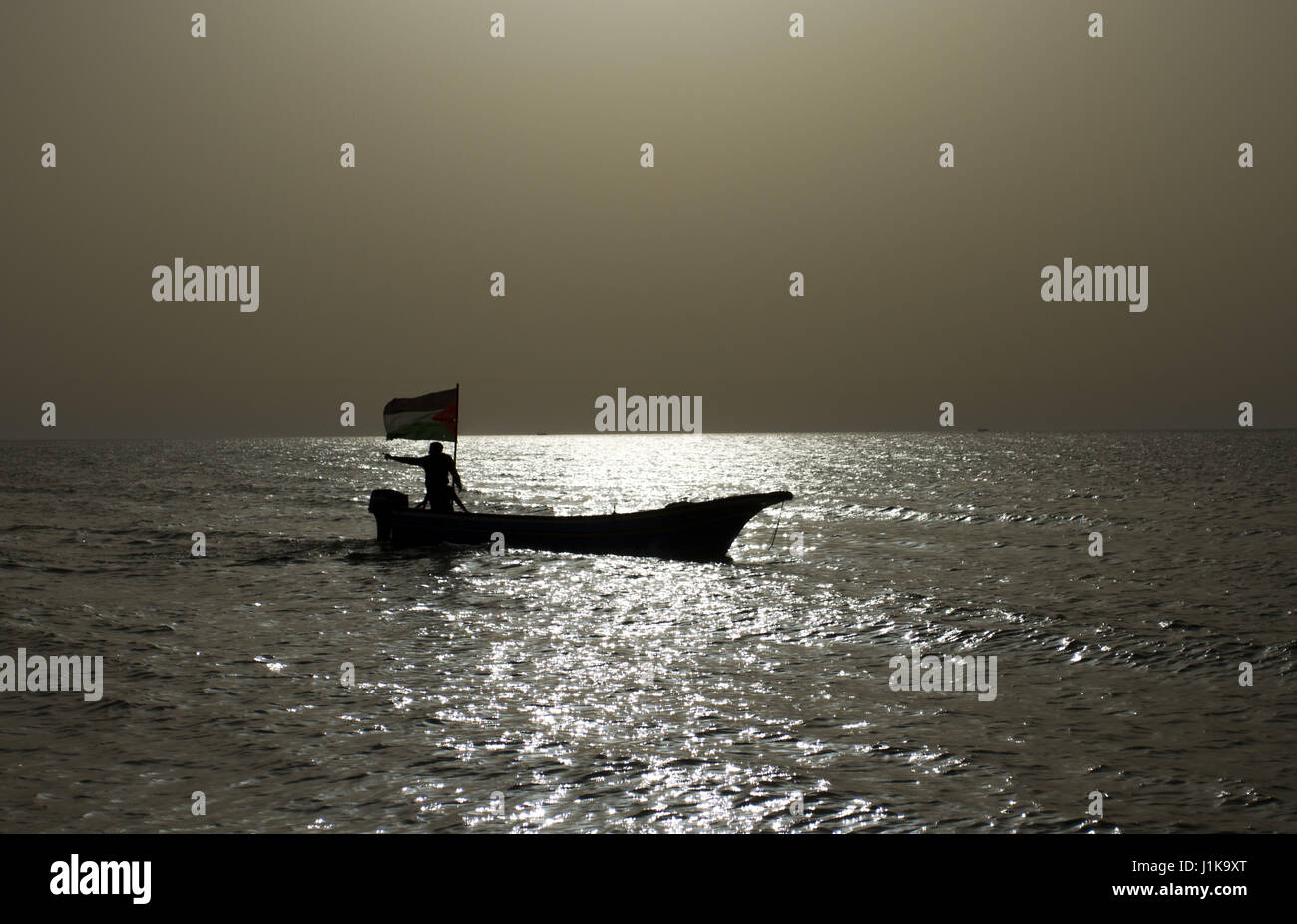 Gaza City, The Gaza Strip, Palestine. 21st Apr, 2017. Palestinian ...