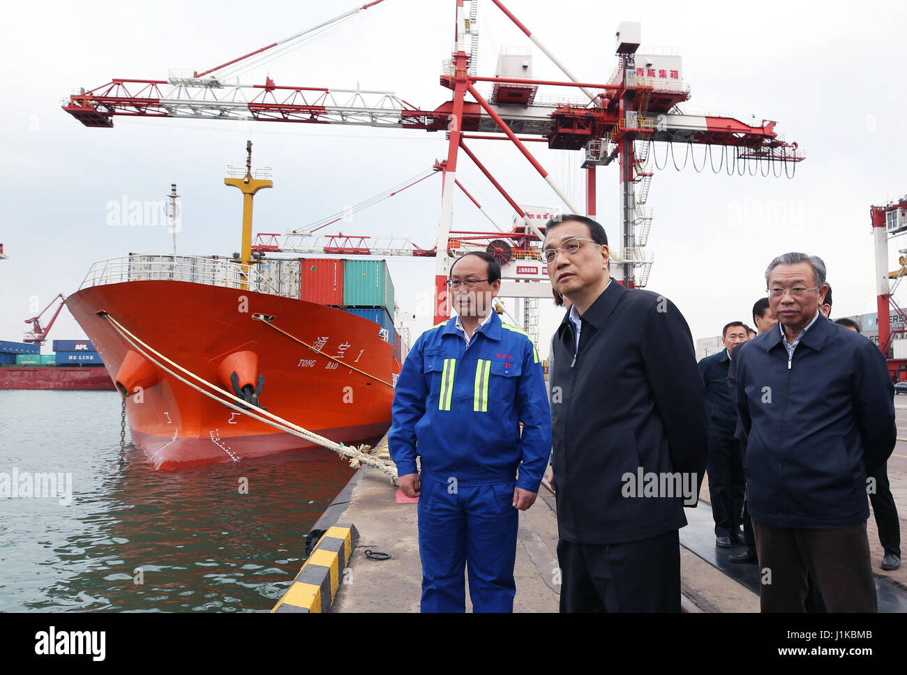 Weihai port hi-res stock photography and images - Alamy