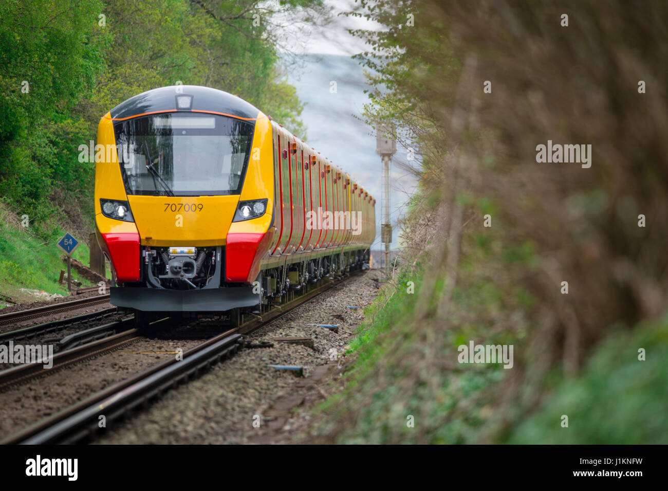 Siemens class 707 hi-res stock photography and images - Alamy