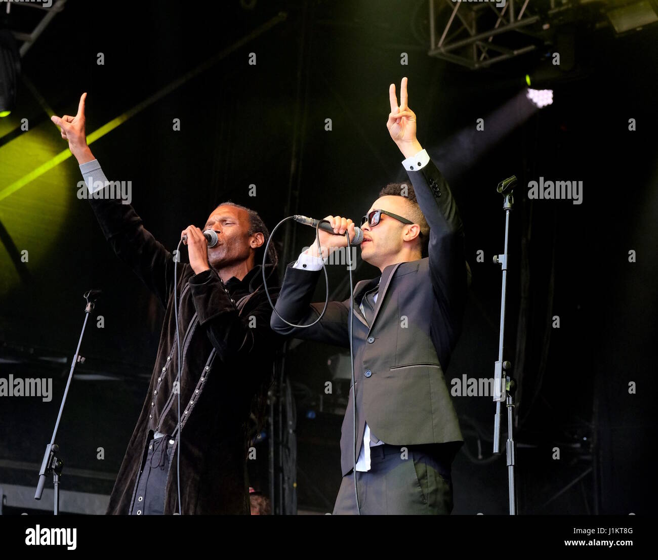 Ranking Roger and son Ranking jr with ska band The Beat performing at ...