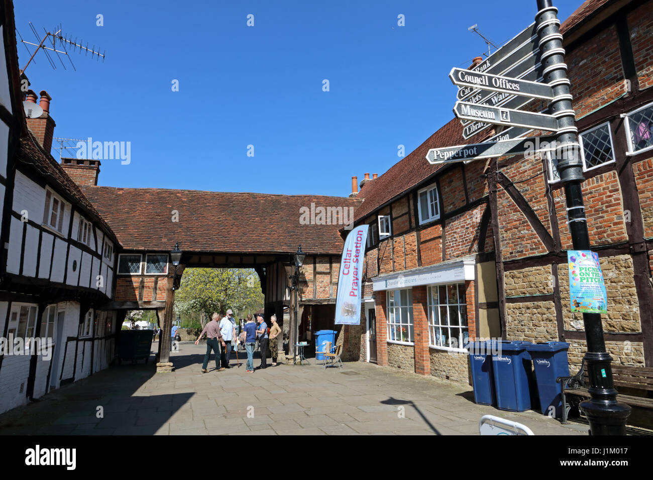 Godalming high street hi-res stock photography and images - Alamy