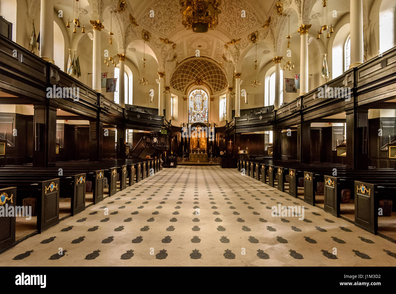Interior of chapel in central London Stock Photo - Alamy