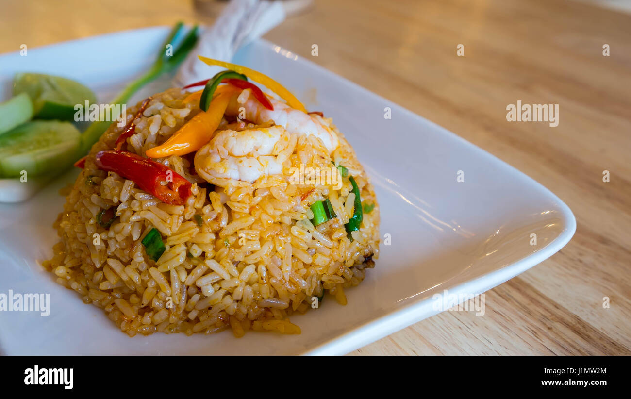 Tom Yum Fried Rice with Shrimp, Seafood fried rice Stock Photo - Alamy