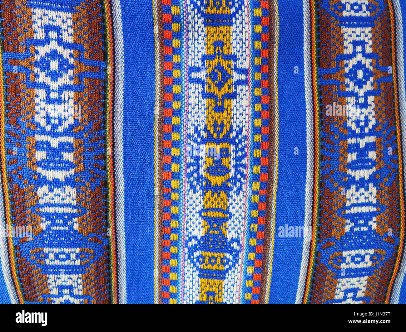 Peruvian hand made woolen fabric background Stock Photo - Alamy
