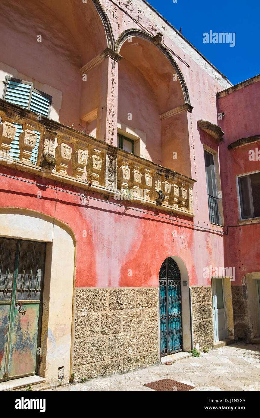 Alleyway. Specchia. Puglia. Italy Stock Photo - Alamy