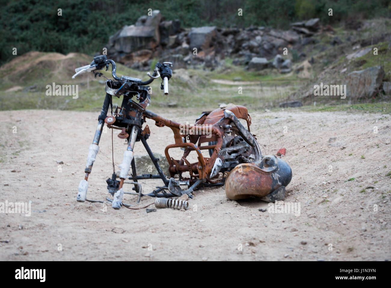 Skeleton on motorbike hi-res stock photography and images - Alamy