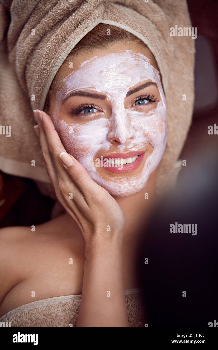 treatment facial skin in cosmetic salon, acne treatment Stock Photo - Alamy