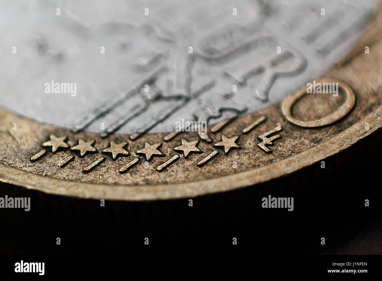 Euro coin vector hi-res stock photography and images - Alamy
