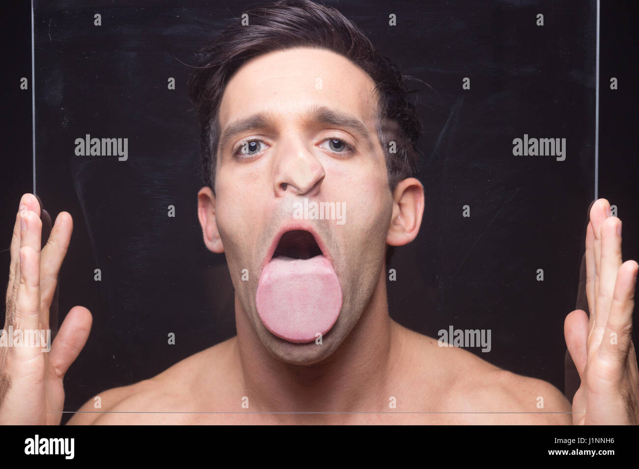 Face pressed against glass hi-res stock photography and images - Alamy