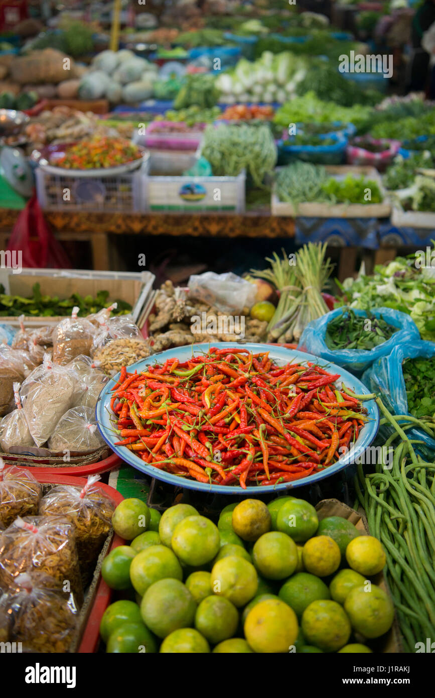 the market in the town of Phonsavan in the province Xieng Khuang in ...