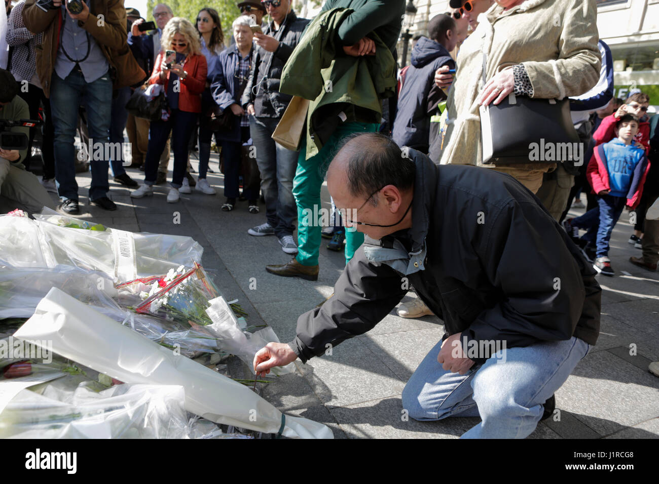 Prayer to isis hi-res stock photography and images - Alamy